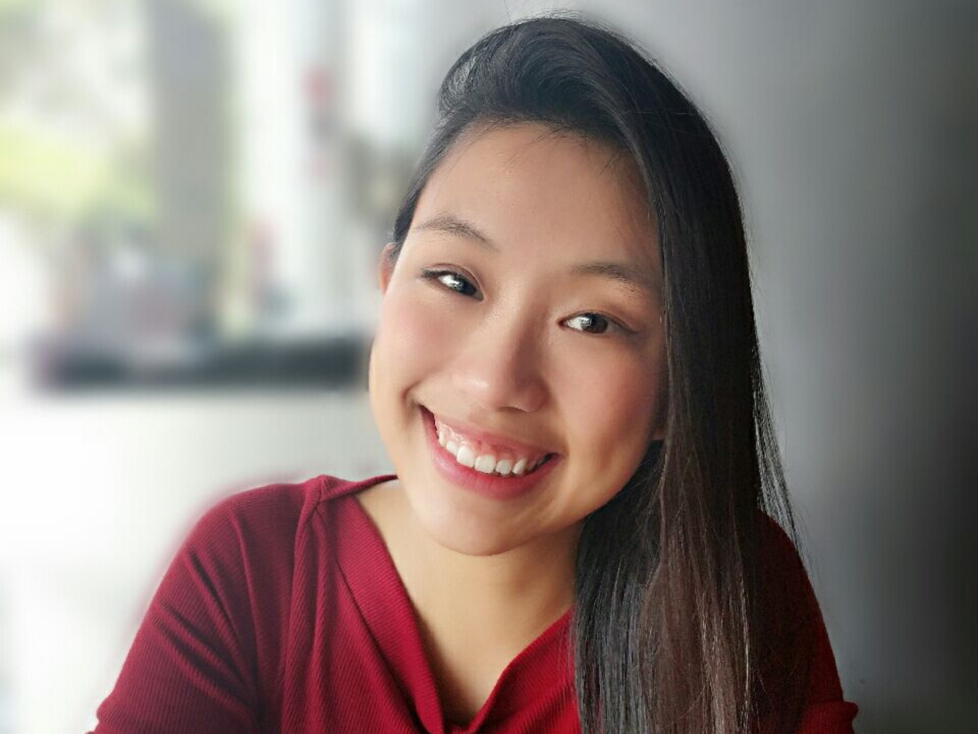 Emelyne Sng